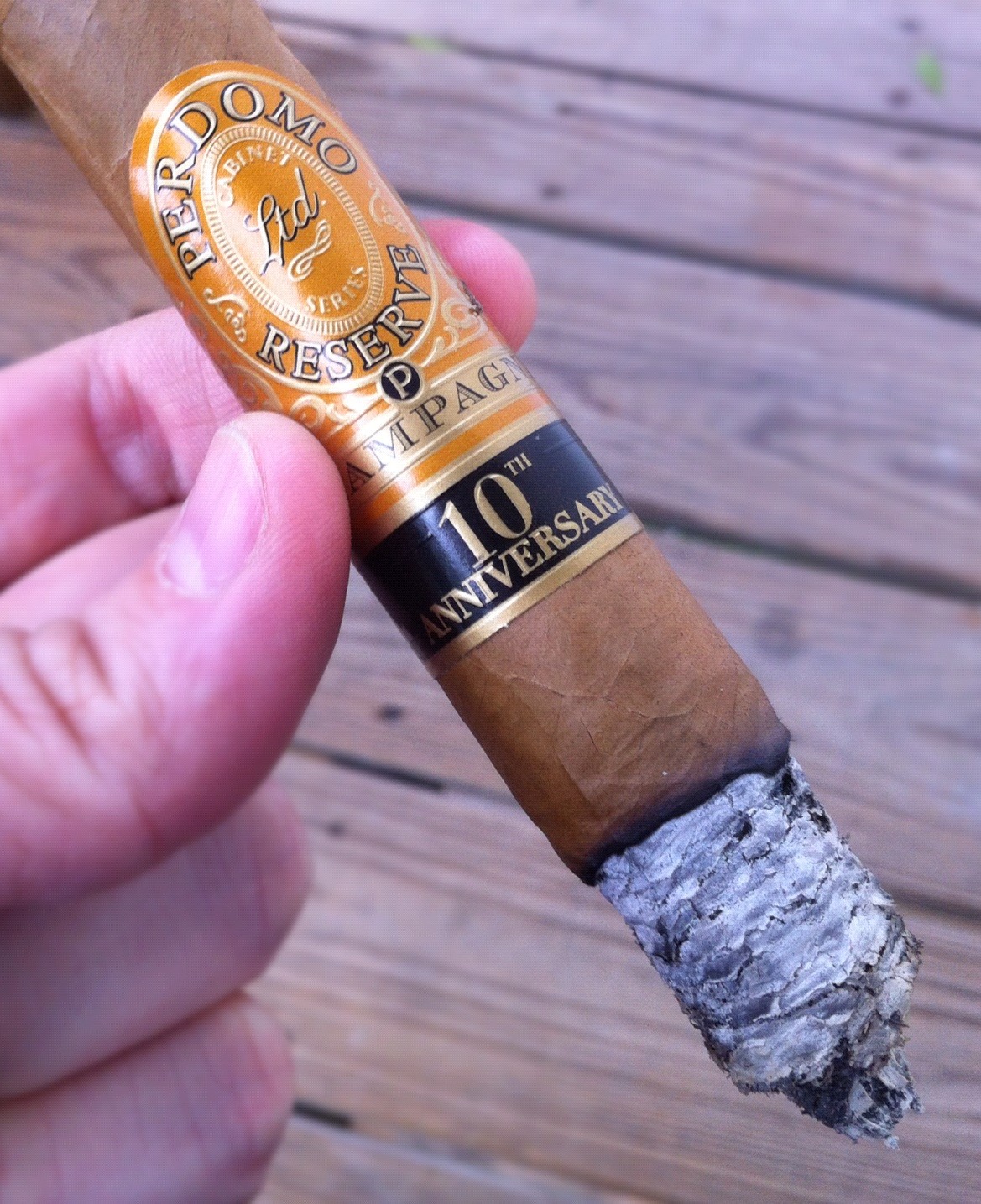 Perdomo Reserve 10th Anniversary Champagne - Cigar Review