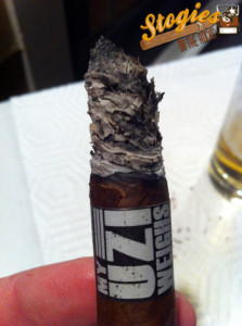 My Uzi Weighs a Ton Bait Fish - Cigar Review